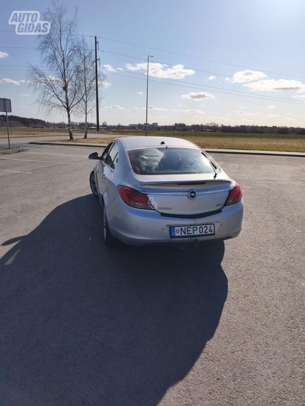Pelēks Opel Insignia 2009 Viļņa, ar dzinēja tilpumu 2.00 L un nobraukumu 281 tūkst. km par 2000 €, foto 3 vietnē AUTOMOTO.COM.LV
