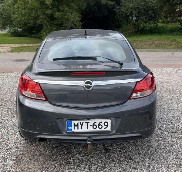 Pelēks Opel Insignia 2009 Jurbarkas, ar dzinēja tilpumu 1.80 L un nobraukumu 328 tūkst. km par 2300 €, foto 7 vietnē AUTOMOTO.COM.LV