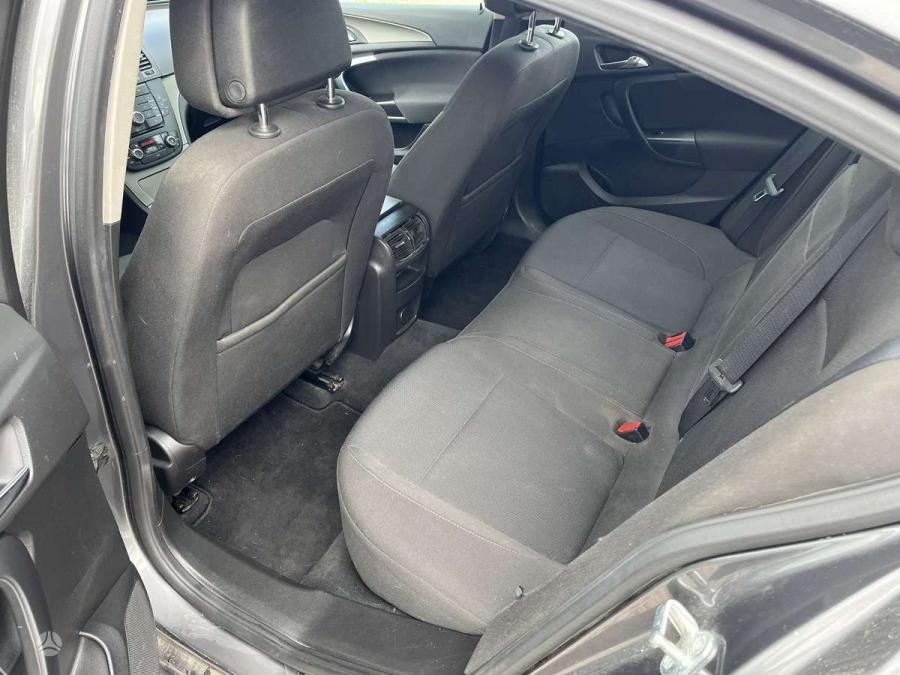 Pelēks Opel Insignia 2009 Jurbarkas, ar dzinēja tilpumu 1.80 L un nobraukumu 328 tūkst. km par 2300 €, foto 13 vietnē AUTOMOTO.COM.LV