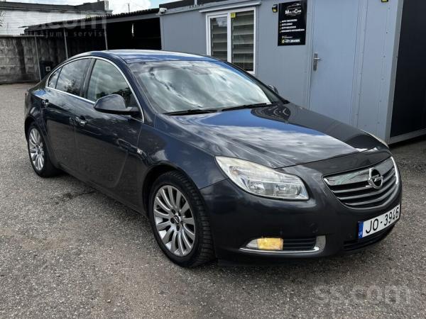 Grey Opel Insignia 2009 in Daugavpils, with an engine capacity of 2.00 L and mileage of 0 thousand km for 2200 €, photo 1 on AUTOMOTO.COM.LV