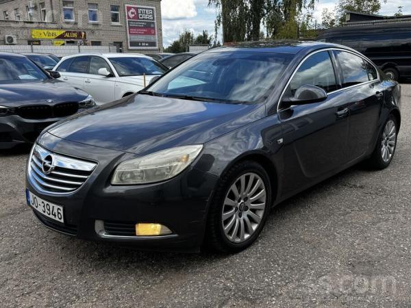 Grey Opel Insignia 2009 in Daugavpils, with an engine capacity of 2.00 L and mileage of 0 thousand km for 2200 €, photo 4 on AUTOMOTO.COM.LV