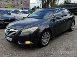 Pelēks Opel Insignia 2009 Daugavpils, ar dzinēja tilpumu 2.00 L un nobraukumu 0 tūkst. km par 2200 €, foto 4 vietnē AUTOMOTO.COM.LV