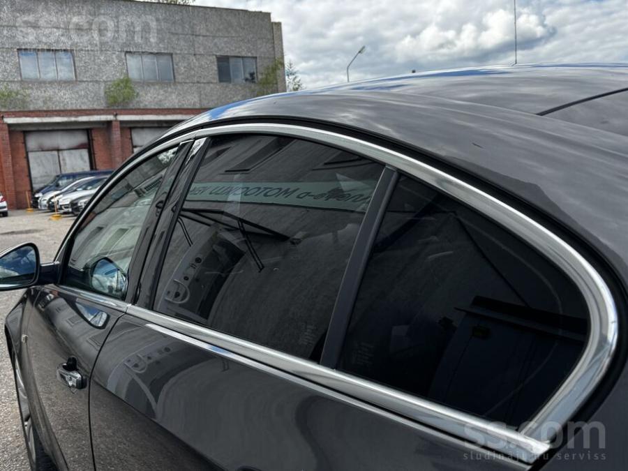 Pelēks Opel Insignia 2009 Daugavpils, ar dzinēja tilpumu 2.00 L un nobraukumu 0 tūkst. km par 2200 €, foto 9 vietnē AUTOMOTO.COM.LV