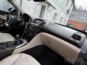 Pelēks Opel Insignia 2009 Daugavpils, ar dzinēja tilpumu 2.00 L un nobraukumu 0 tūkst. km par 2200 €, foto 13 vietnē AUTOMOTO.COM.LV