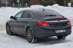 Grey Opel Insignia 2010 in Siauliai, with an engine capacity of 1.96 L and mileage of 290 thousand km for 3200 €, photo 13 on AUTOMOTO.COM.LV