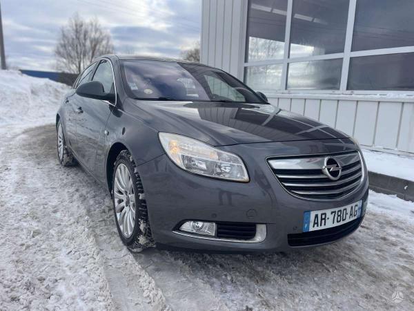 Pelēks Opel Insignia 2010 Tauragė, ar dzinēja tilpumu 1.96 L un nobraukumu 261 tūkst. km par 2700 €, foto 1 vietnē AUTOMOTO.COM.LV
