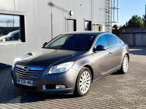 Pelēks Opel Insignia 2010 Šauļi, ar dzinēja tilpumu 2.00 L un nobraukumu 260 tūkst. km par 3650 €, foto 3 vietnē AUTOMOTO.COM.LV