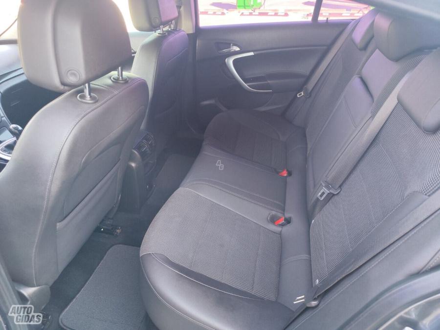 Pelēks Opel Insignia 2010 Šauļi, ar dzinēja tilpumu 2.00 L un nobraukumu 260 tūkst. km par 3650 €, foto 19 vietnē AUTOMOTO.COM.LV