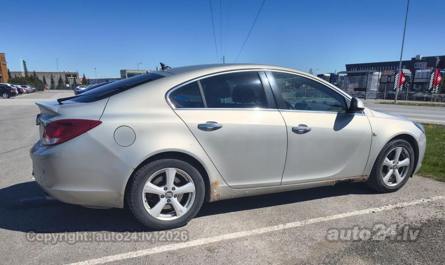 Pelēks Opel Insignia 2010 Tallina, ar dzinēja tilpumu 2.80 L un nobraukumu 277 tūkst. km par 1028 €, foto 1 vietnē AUTOMOTO.COM.LV