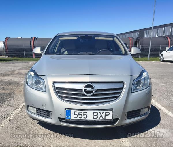 Pelēks Opel Insignia 2010 Tallina, ar dzinēja tilpumu 2.80 L un nobraukumu 277 tūkst. km par 1028 €, foto 2 vietnē AUTOMOTO.COM.LV