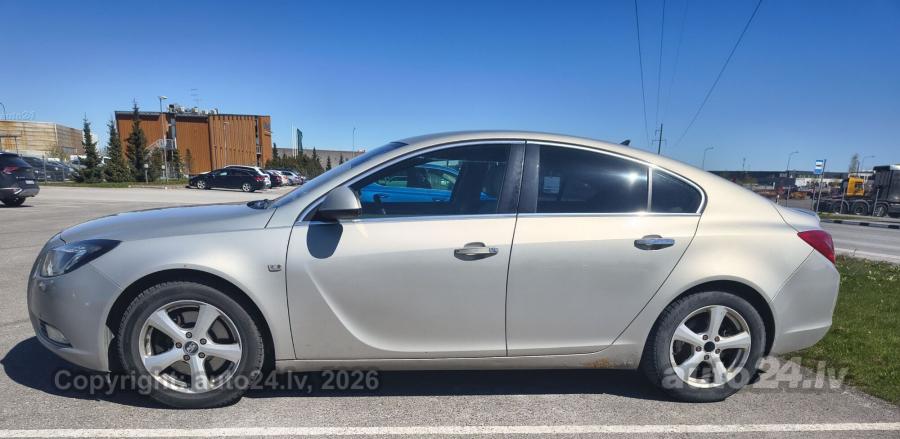 Pelēks Opel Insignia 2010 Tallina, ar dzinēja tilpumu 2.80 L un nobraukumu 277 tūkst. km par 1028 €, foto 4 vietnē AUTOMOTO.COM.LV