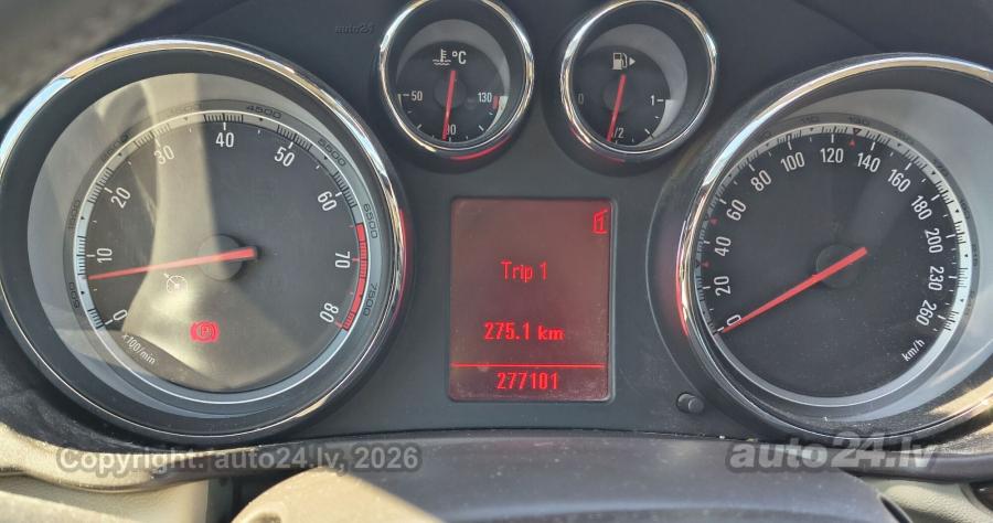 Pelēks Opel Insignia 2010 Tallina, ar dzinēja tilpumu 2.80 L un nobraukumu 277 tūkst. km par 1028 €, foto 11 vietnē AUTOMOTO.COM.LV