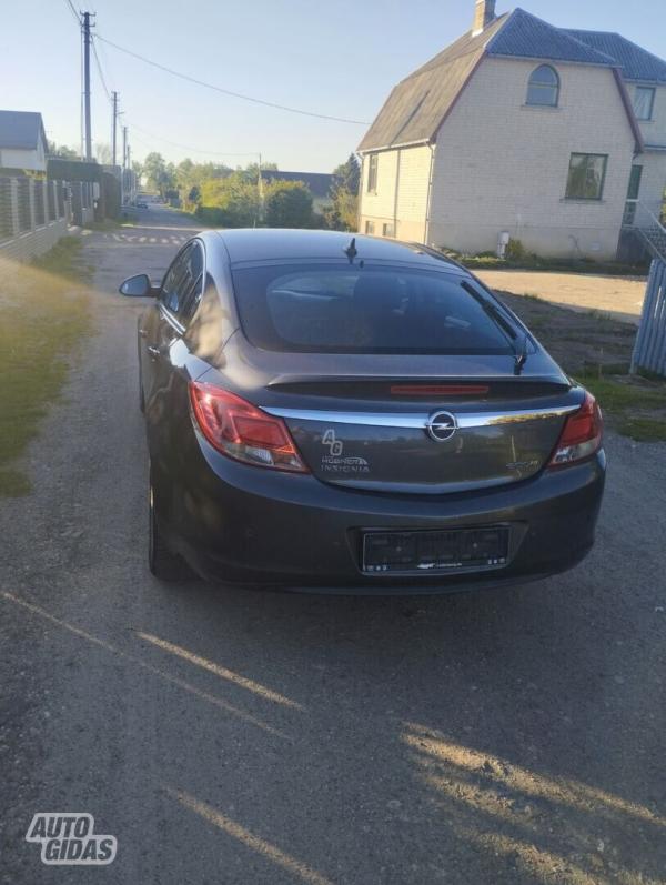 Pelēks Opel Insignia 2010 Marijampole, ar dzinēja tilpumu 2.00 L un nobraukumu 255 tūkst. km par 2799 €, foto 4 vietnē AUTOMOTO.COM.LV