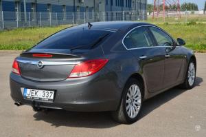 Grey Opel Insignia 2010 in Siauliai, with an engine capacity of 1.96 L and mileage of 290 thousand km for 3100 €, photo 14 on AUTOMOTO.COM.LV