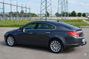 Grey Opel Insignia 2010 in Siauliai, with an engine capacity of 1.96 L and mileage of 290 thousand km for 3100 €, photo 18 on AUTOMOTO.COM.LV