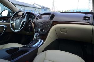 Grey Opel Insignia 2010 in Siauliai, with an engine capacity of 1.96 L and mileage of 290 thousand km for 3100 €, photo 28 on AUTOMOTO.COM.LV