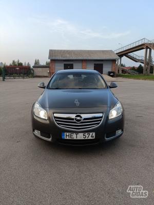 Pelēks Opel Insignia 2010 Panevēža, ar dzinēja tilpumu 2.00 L un nobraukumu 360 tūkst. km par 1650 €, foto 3 vietnē AUTOMOTO.COM.LV