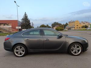 Pelēks Opel Insignia 2010 Panevēža, ar dzinēja tilpumu 2.00 L un nobraukumu 360 tūkst. km par 1650 €, foto 4 vietnē AUTOMOTO.COM.LV