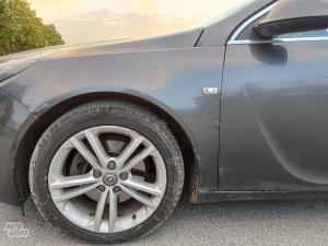 Pelēks Opel Insignia 2010 Panevēža, ar dzinēja tilpumu 2.00 L un nobraukumu 360 tūkst. km par 1650 €, foto 6 vietnē AUTOMOTO.COM.LV