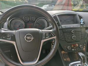 Pelēks Opel Insignia 2010 Panevēža, ar dzinēja tilpumu 2.00 L un nobraukumu 360 tūkst. km par 1650 €, foto 8 vietnē AUTOMOTO.COM.LV