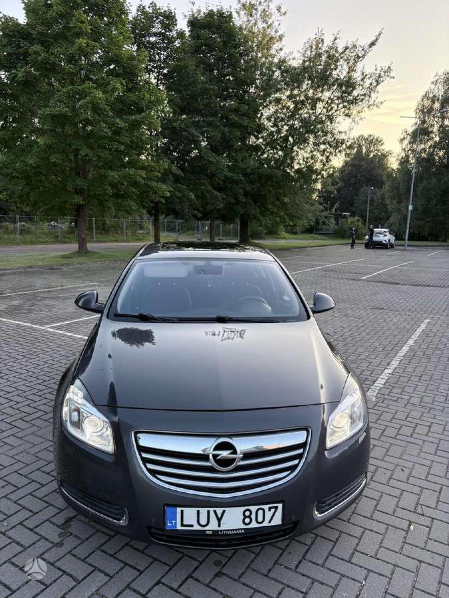 Pelēks Opel Insignia 2010 Viļņa, ar dzinēja tilpumu 1.96 L un nobraukumu 387 tūkst. km par 2299 €, foto 4 vietnē AUTOMOTO.COM.LV