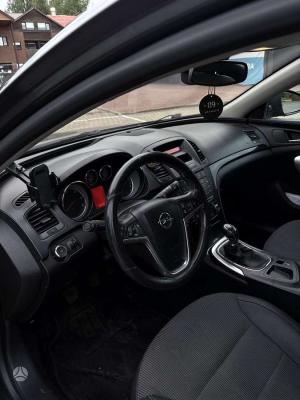 Pelēks Opel Insignia 2010 Viļņa, ar dzinēja tilpumu 1.96 L un nobraukumu 387 tūkst. km par 2299 €, foto 10 vietnē AUTOMOTO.COM.LV
