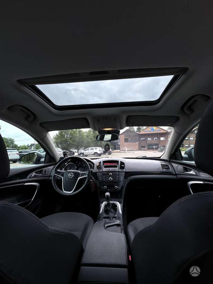 Pelēks Opel Insignia 2010 Viļņa, ar dzinēja tilpumu 1.96 L un nobraukumu 387 tūkst. km par 2299 €, foto 12 vietnē AUTOMOTO.COM.LV