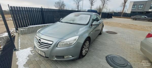 Pelēks Opel Insignia 2011 Viļņa, ar dzinēja tilpumu 2.00 L un nobraukumu 240 tūkst. km par 3000 €, foto 1 vietnē AUTOMOTO.COM.LV