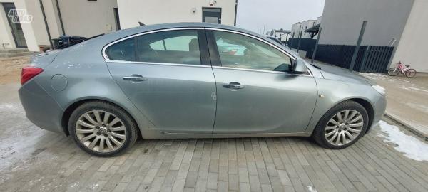 Pelēks Opel Insignia 2011 Viļņa, ar dzinēja tilpumu 2.00 L un nobraukumu 240 tūkst. km par 3000 €, foto 3 vietnē AUTOMOTO.COM.LV