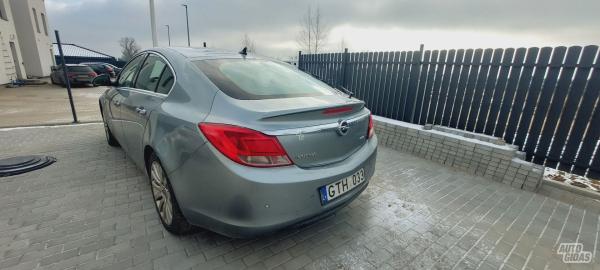 Pelēks Opel Insignia 2011 Viļņa, ar dzinēja tilpumu 2.00 L un nobraukumu 240 tūkst. km par 3000 €, foto 5 vietnē AUTOMOTO.COM.LV