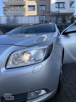 Grey Opel Insignia 2011 in Vilnius, with an engine capacity of 1.80 L and mileage of 273 thousand km for 2500 €, photo 18 on AUTOMOTO.COM.LV