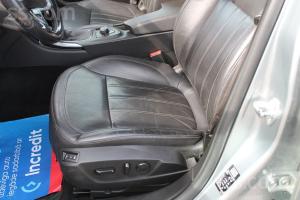 Pelēks Opel Insignia 2011 Daugavpils, ar dzinēja tilpumu 2.00 L un nobraukumu 262 tūkst. km par 4090 €, foto 14 vietnē AUTOMOTO.COM.LV