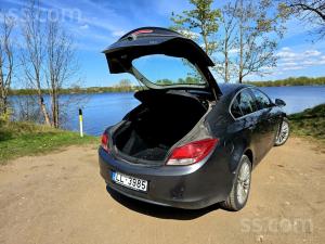Pelēks Opel Insignia 2011 Rīga, ar dzinēja tilpumu 2.00 L un nobraukumu 216 tūkst. km par 1600 €, foto 5 vietnē AUTOMOTO.COM.LV