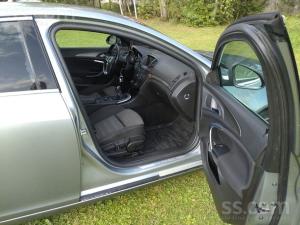 Pelēks Opel Insignia 2011 Jēkabpils, ar dzinēja tilpumu 2.00 L un nobraukumu 309 tūkst. km par 2200 €, foto 10 vietnē AUTOMOTO.COM.LV