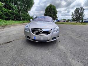 Grey Opel Insignia 2011 in Taurage, with an engine capacity of 1.96 L and mileage of 243 thousand km for 2800 €, photo  on AUTOMOTO.COM.LV