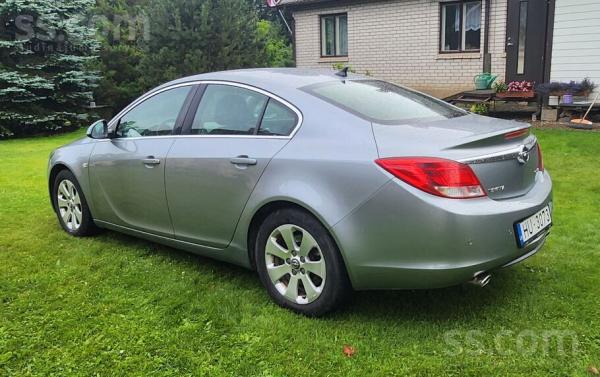 Pelēks Opel Insignia 2011 Saldus, ar dzinēja tilpumu 1.60 L un nobraukumu 139 tūkst. km par 3500 €, foto 4 vietnē AUTOMOTO.COM.LV