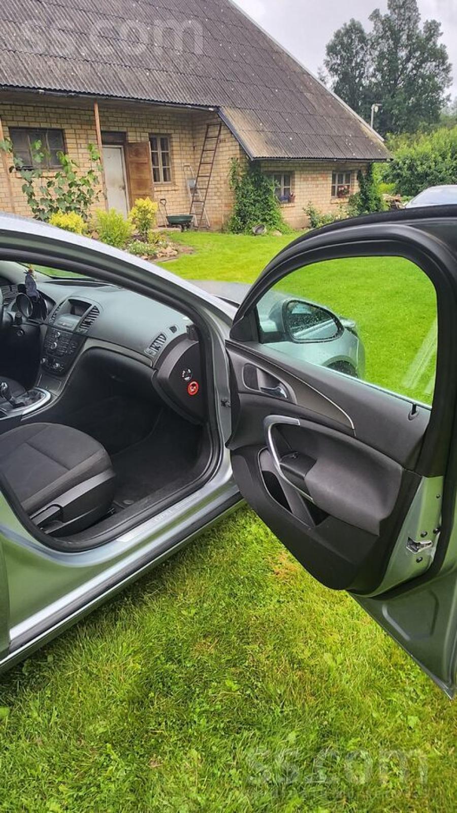 Pelēks Opel Insignia 2011 Saldus, ar dzinēja tilpumu 1.60 L un nobraukumu 139 tūkst. km par 3500 €, foto 15 vietnē AUTOMOTO.COM.LV