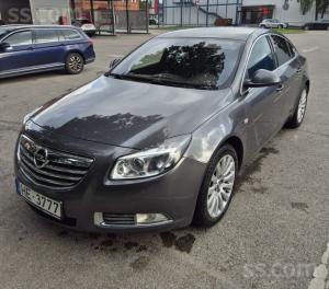 Pelēks Opel Insignia 2011 Liepāja, ar dzinēja tilpumu 2.00 L un nobraukumu 326 tūkst. km par 4300 €, foto 3 vietnē AUTOMOTO.COM.LV