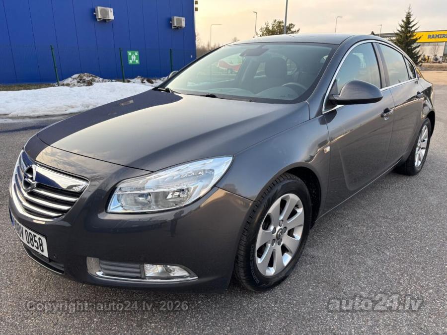Pelēks Opel Insignia 2012 Paide, ar dzinēja tilpumu 2.00 L un nobraukumu 229 tūkst. km par 5890 €, foto 1 vietnē AUTOMOTO.COM.LV