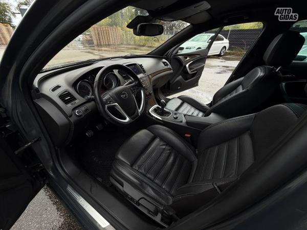 Grey Opel Insignia 2013 in Siauliai, with an engine capacity of 2.00 L and mileage of 275 thousand km for 2850 €, photo 9 on AUTOMOTO.COM.LV