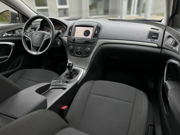Pelēks Opel Insignia 2014 Rīga, ar dzinēja tilpumu 2.00 L un nobraukumu 187 tūkst. km par 5490 €, foto 6 vietnē AUTOMOTO.COM.LV