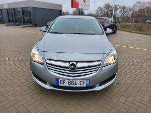 Grey Opel Insignia 2015 in Taurage, with an engine capacity of 1.96 L and mileage of 296 thousand km for 5200 €, photo 3 on AUTOMOTO.COM.LV