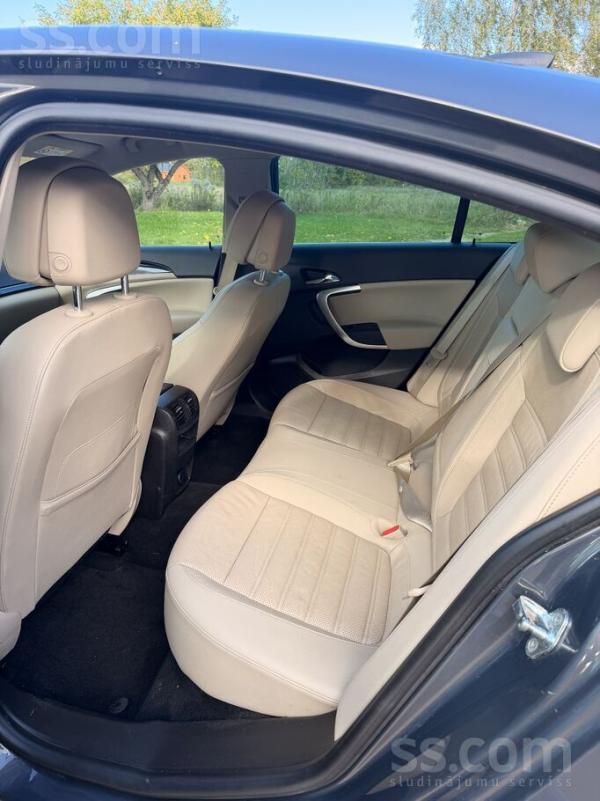 Pelēks Opel Insignia 2015 Rīga, ar dzinēja tilpumu 1.60 L un nobraukumu 184 tūkst. km par 5400 €, foto 7 vietnē AUTOMOTO.COM.LV