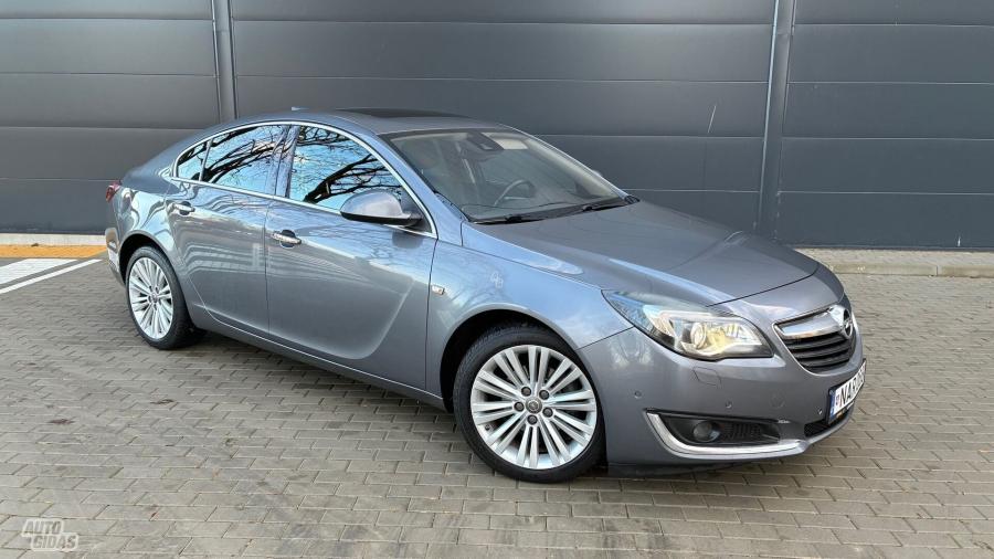 Grey Opel Insignia 2016 in Kaunas, with an engine capacity of 2.00 L and mileage of 300 thousand km for 6900 €, photo 6 on AUTOMOTO.COM.LV