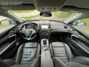 Pelēks Opel Insignia 2016 Rīga, ar dzinēja tilpumu 1.60 L un nobraukumu 252 tūkst. km par 7000 €, foto 9 vietnē AUTOMOTO.COM.LV