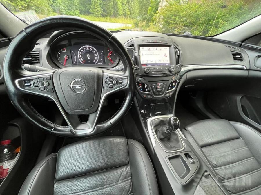 Pelēks Opel Insignia 2016 Rīga, ar dzinēja tilpumu 1.60 L un nobraukumu 252 tūkst. km par 7000 €, foto 10 vietnē AUTOMOTO.COM.LV