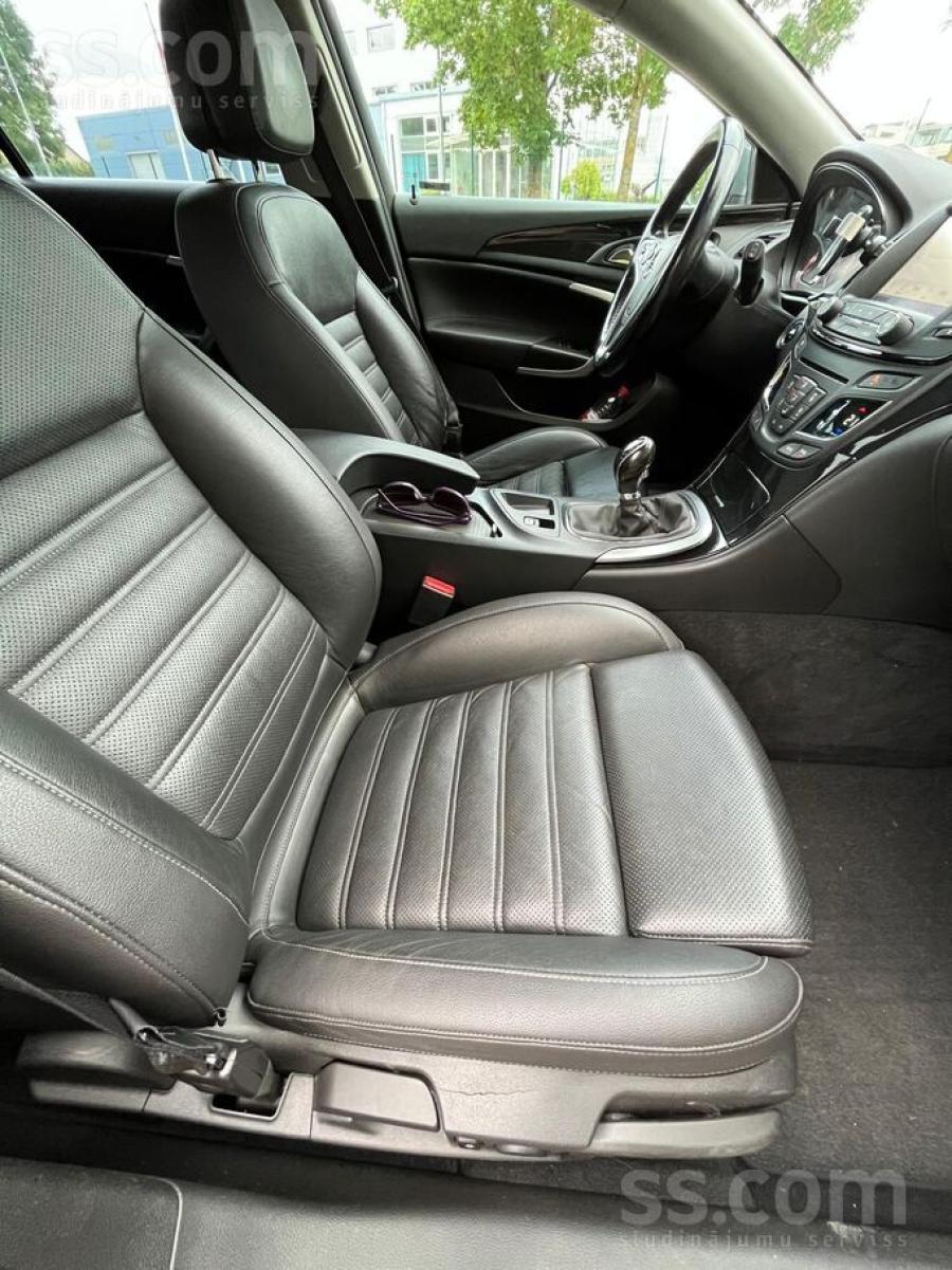 Pelēks Opel Insignia 2016 Rīga, ar dzinēja tilpumu 1.60 L un nobraukumu 252 tūkst. km par 7000 €, foto 11 vietnē AUTOMOTO.COM.LV