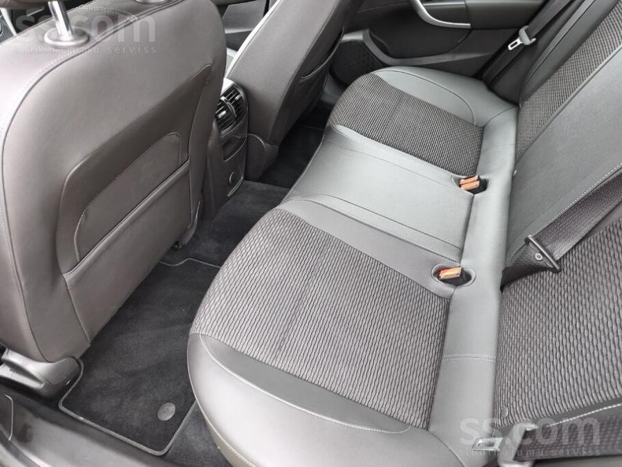 Pelēks Opel Insignia 2016 Liepāja, ar dzinēja tilpumu 1.60 L un nobraukumu 99 tūkst. km par 6350 €, foto 16 vietnē AUTOMOTO.COM.LV