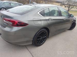 Grey Opel Insignia 2017 in Riga, with an engine capacity of 1.60 L and mileage of 0 thousand km for 6250 €, photo 4 on AUTOMOTO.COM.LV