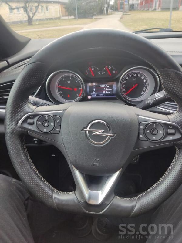 Grey Opel Insignia 2017 in Riga, with an engine capacity of 1.60 L and mileage of 0 thousand km for 6250 €, photo 10 on AUTOMOTO.COM.LV